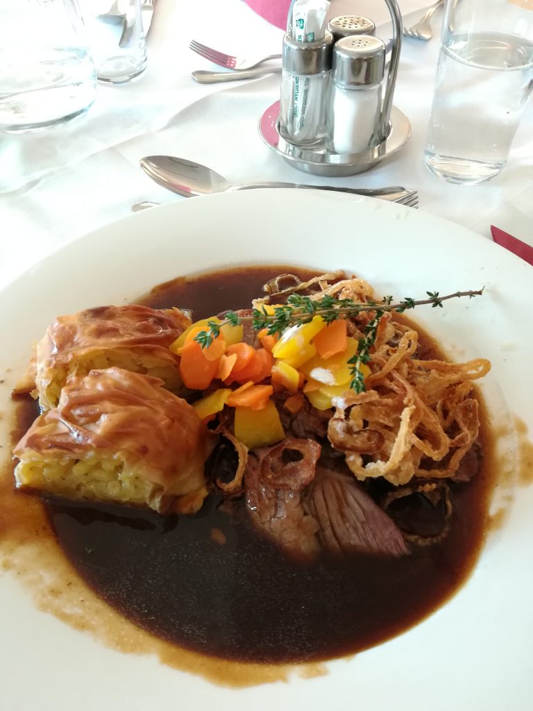 Wippel’s Hofbergstubn, Riegersburg – Essen. Trinken. Schlafen.