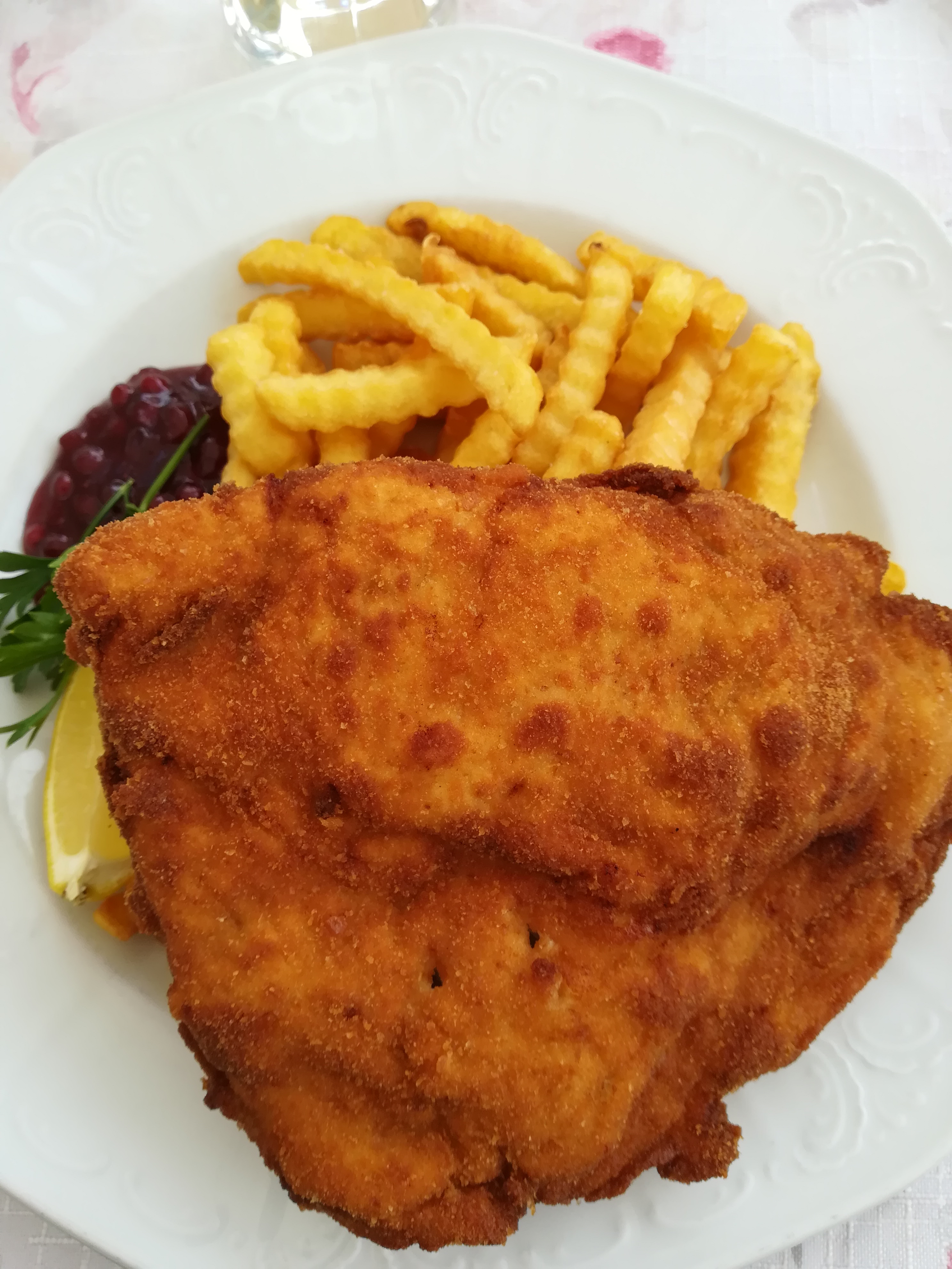 Arkadenhof, Leoben – Essen. Trinken. Schlafen.